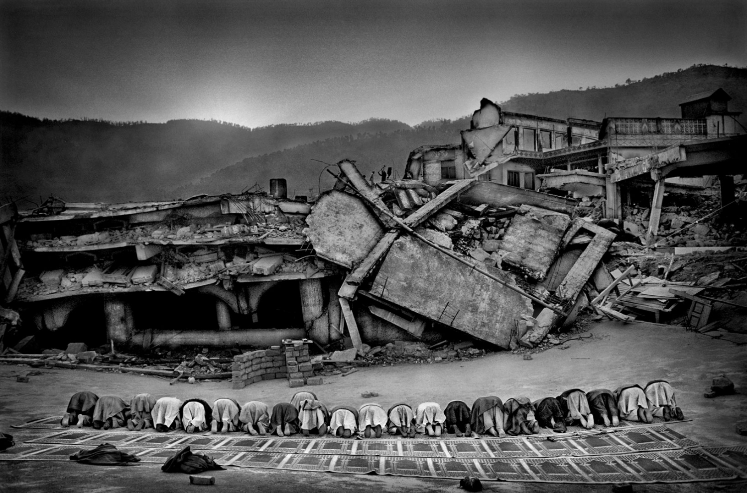 After the Earthquake in Balakot, Pakistan, 2005 - Agence VU'